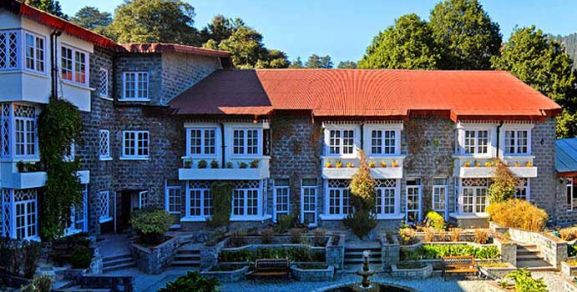 25 Best Hotels in Nainital With World-Class Amenities