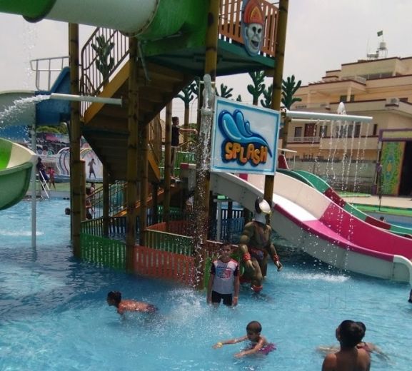 20 Best Water Parks In Delhi NCR For A Thrilling Weekend