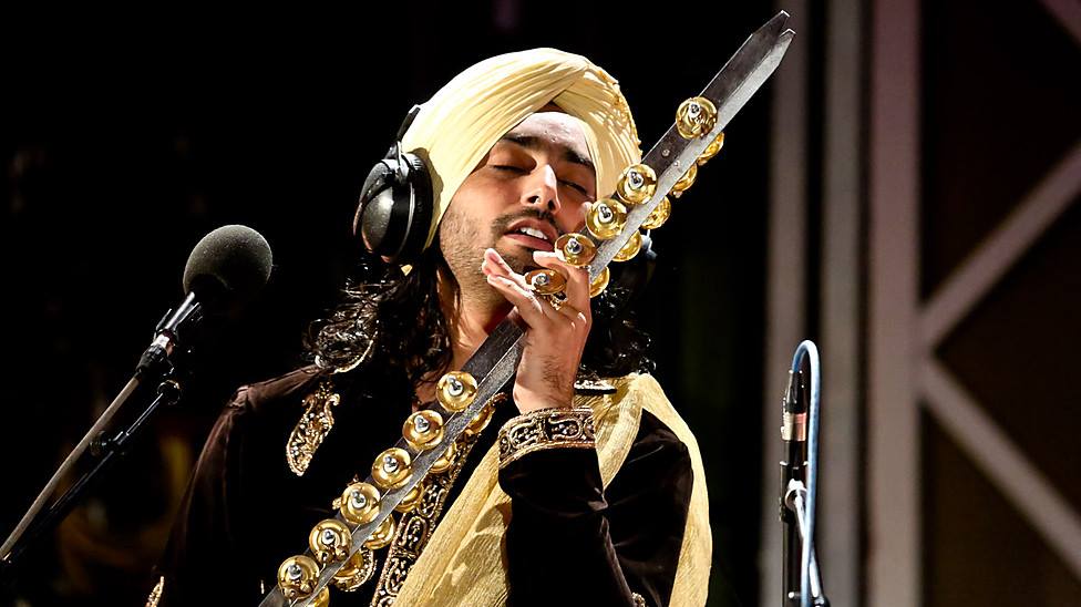 Satinder Sartaj: All You Need to Know about This Talented Punjabi Singer