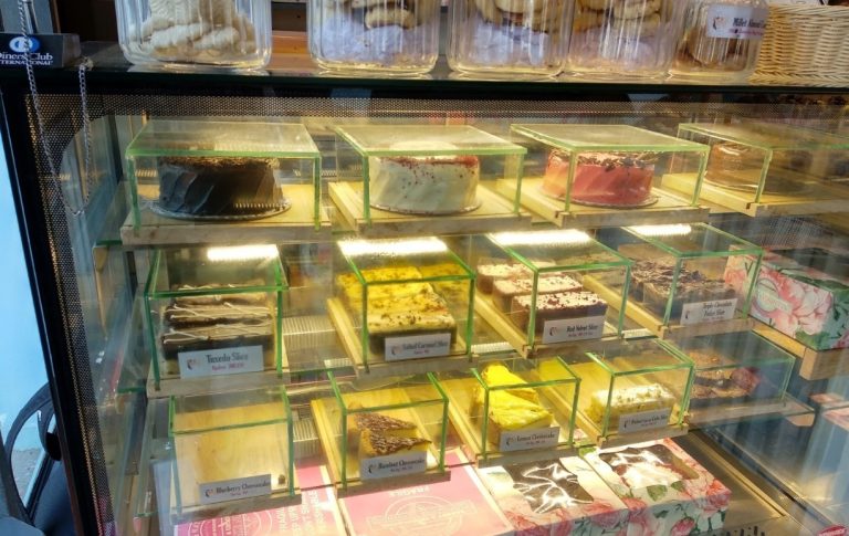 20 Best Cake Shops, Dessert Parlors and Bakeries in Bangalore (2024)