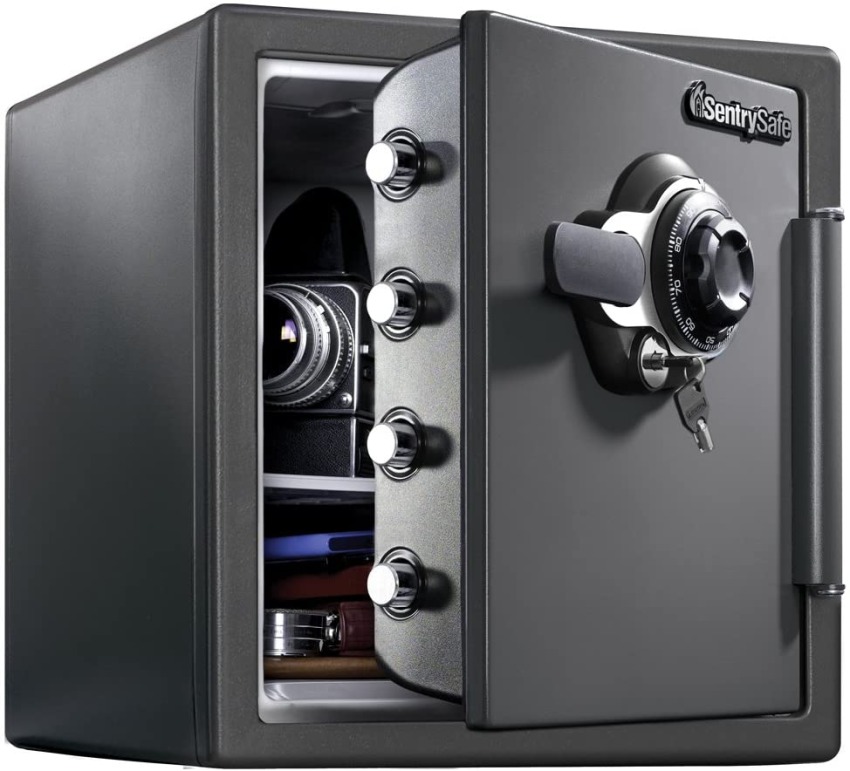 10 Best Security Safe Lockers to Keep Your Money Safe